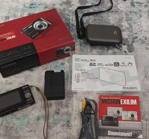 Продам цифровой фотоаппарат Casio Exilim Zoom EX-Z