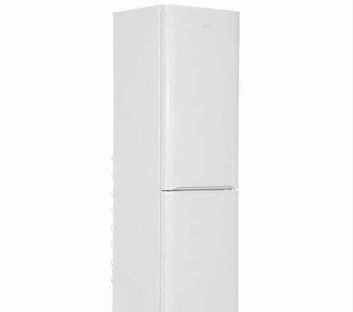 Холодильник с морозильником белый
