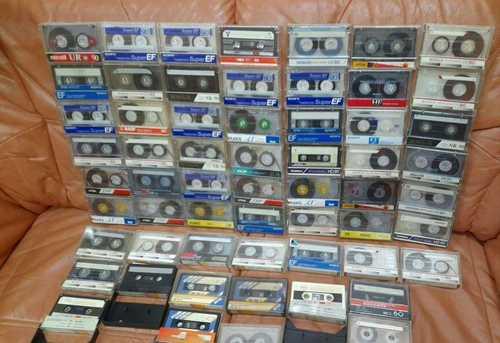 73 разные аудиокассеты с записями