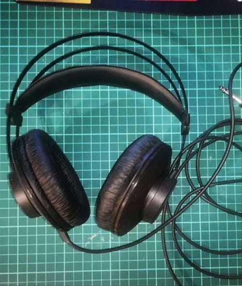 Студийные наушники Akg K-52