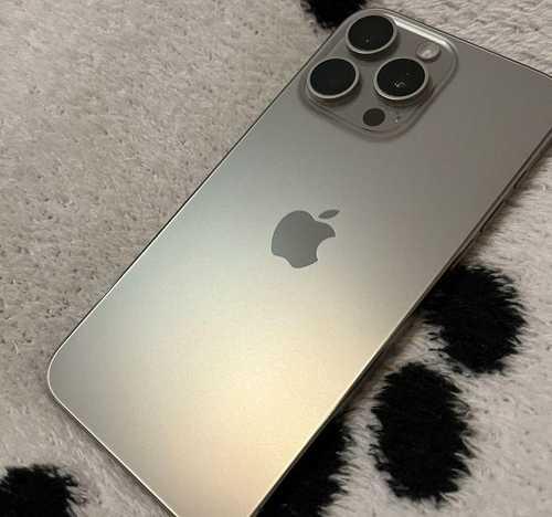 iPhone 15 Pro Max, 256 ГБ