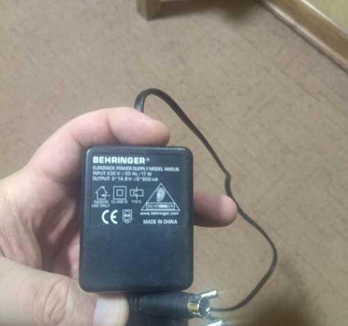 Блок питания behringer