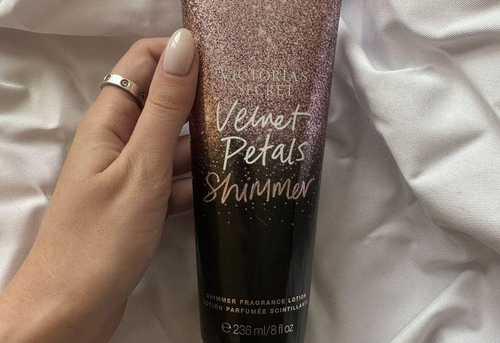 Молочко для тела victoria secret "velvet petals"