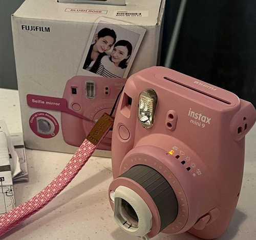 Фотоаппарат Fujifilm Instax Mini 9 Pink