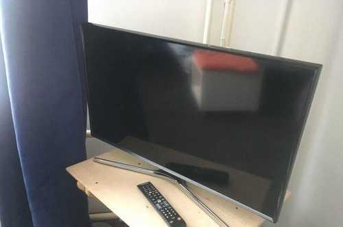 Телевизор Samsung UE32J5550AU