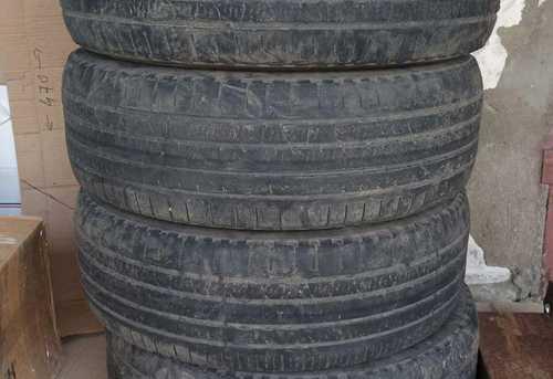 Pirelli Scorpion Verde All Season 215/60 R17