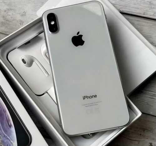 iPhone Xs, 256 ГБ