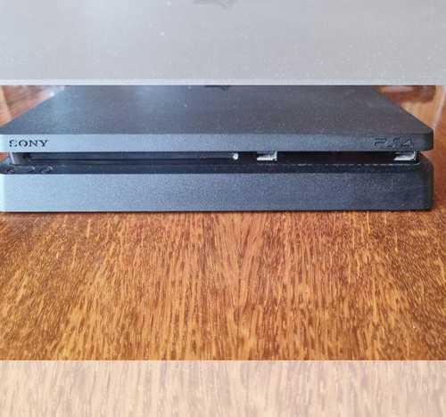 Sony PS4 slim 1tb