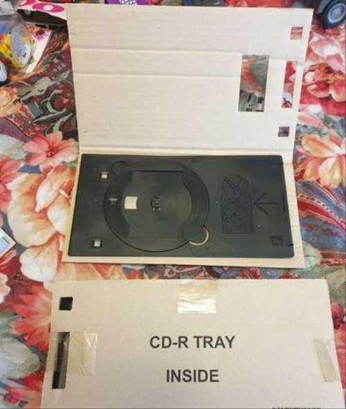Cd-r tray