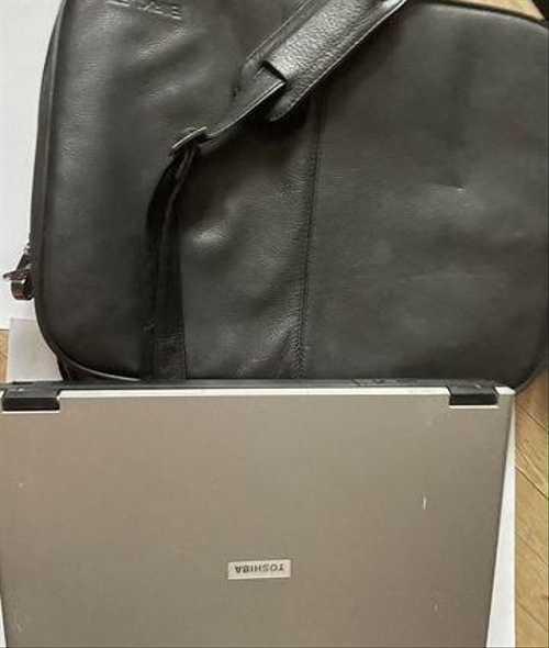 Ноутбук Toshiba satellite L30-134в кожаной сумке