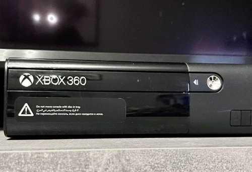 Игровая приставка xbox 360 E (4GB)