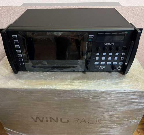 Behringer wing Rack В наличии