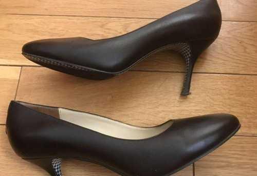 Женские туфли 36 размер Mascotte