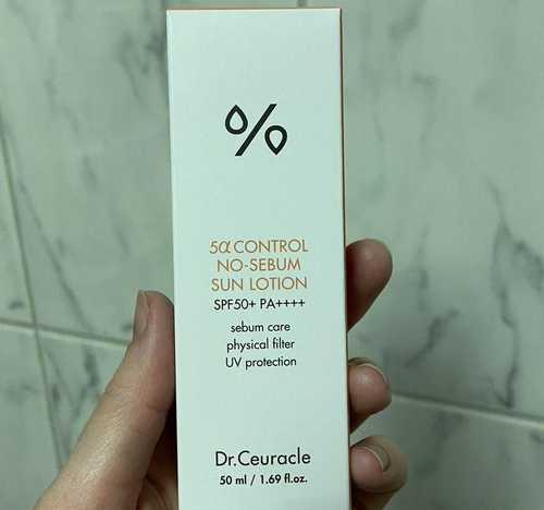 Солнцезащитный крем Dr.Ceuracle 5a Control SPF50+