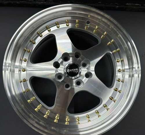 Новые диски R15 4x114.3 Rayone Racing