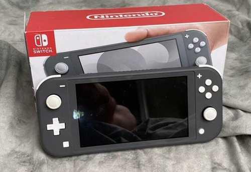 Nintendo Switch Lite с играми