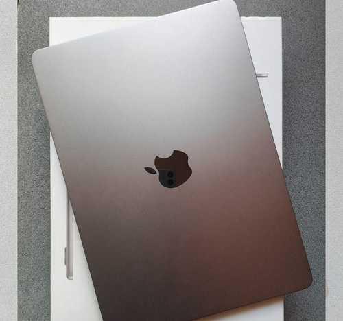 Macbook Air 13 m3 8 256 space gray