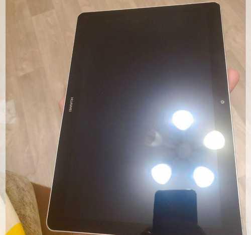 Планшет Huawei mediapad t3 10 16gb