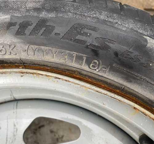 Yokohama BluEarth-ES ES32 195/50 R15