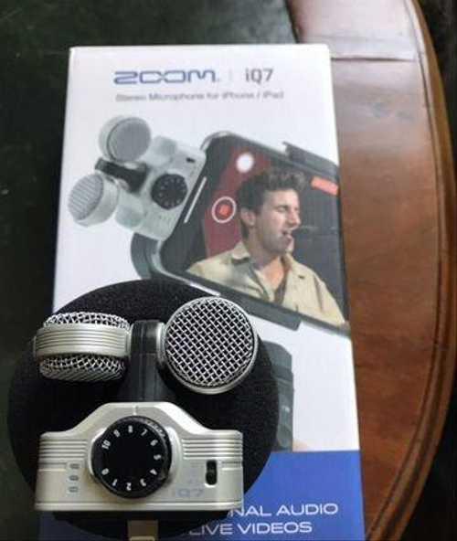 Микрофон для айфона Zoom iq7