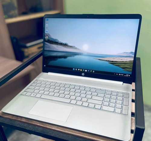 Как новый HP ультра-мощный i3 последних поколений