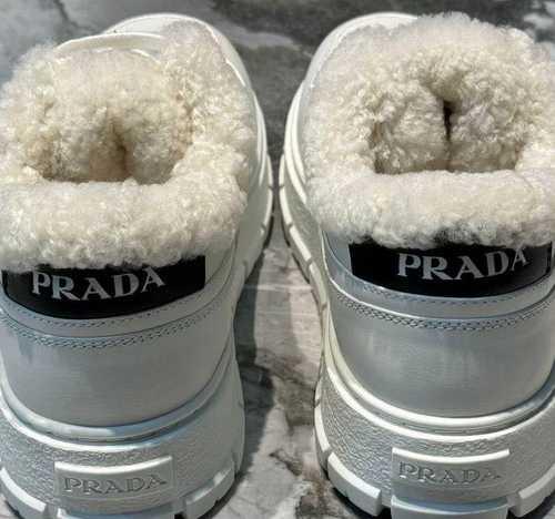 Кроссовки женские зимние Prada