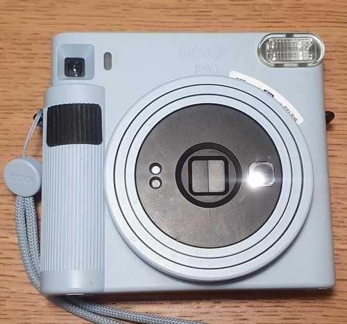 Фотоаппарат Fujifilm Instax square SQ1