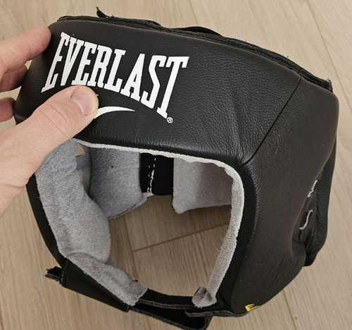 Боксерский шлем everlast