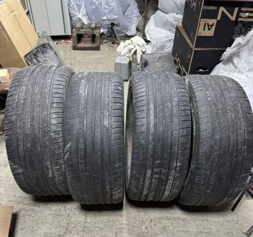 Michelin Pilot Sport 4 SUV 275/40 R20