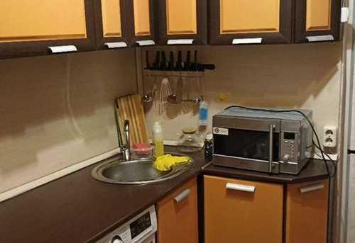 Кухонный гарнитур угловой бу для маленькой кухни