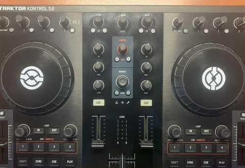 Traktor Kontrol S2