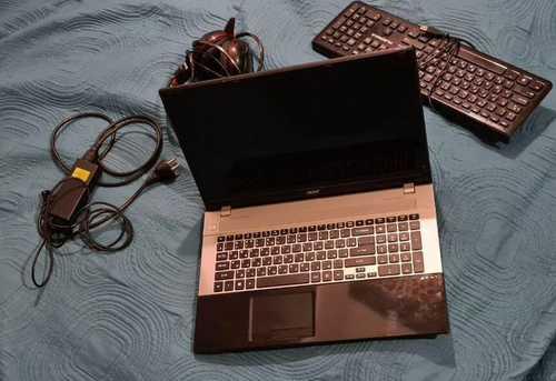 Продам ноутбук б/у Acer aspire V3-771G-53218G1TMak