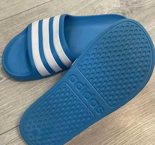 Шлепанцы детские adidas