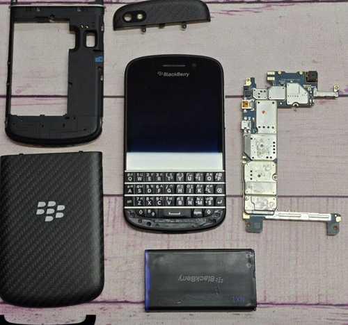 BlackBerry Q10 разбор