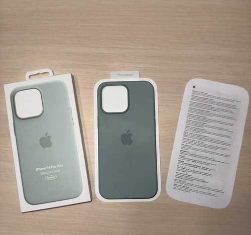 Оригинальные чехлы Apple