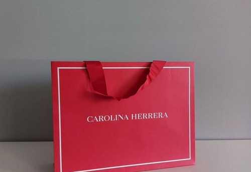 Пакет Carolina Herrera