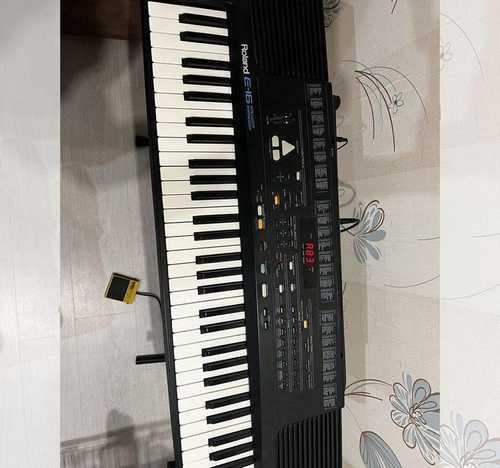 Синтезатор roland e16