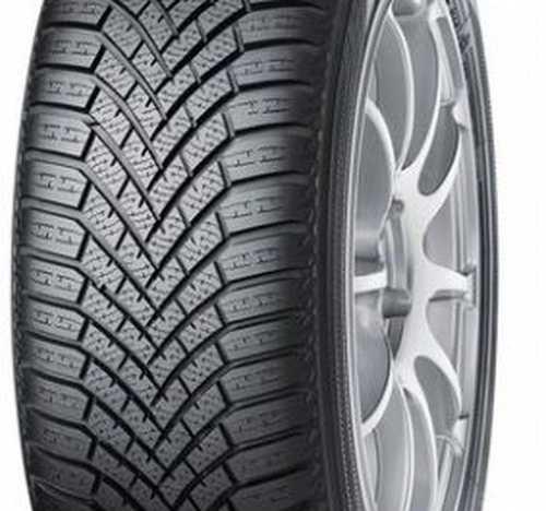 Yokohama BluEarth Winter V906 235/60 R19