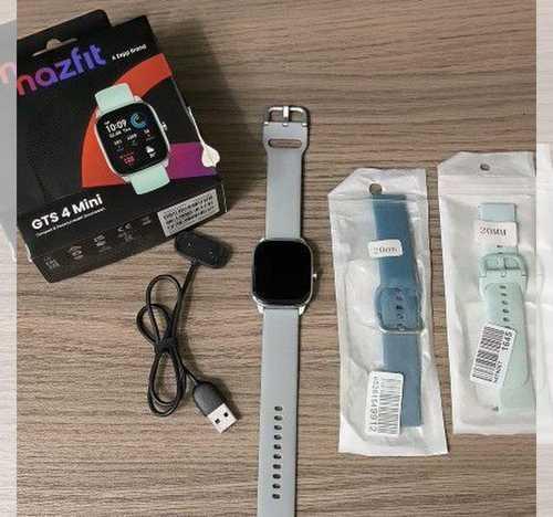 Смарт-часы Amazfit GTS 4 mini