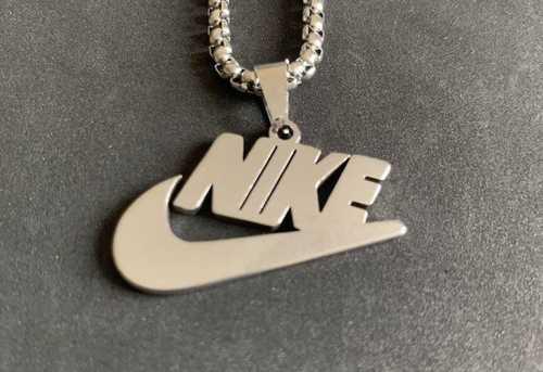 Цепочка с подвеской nike