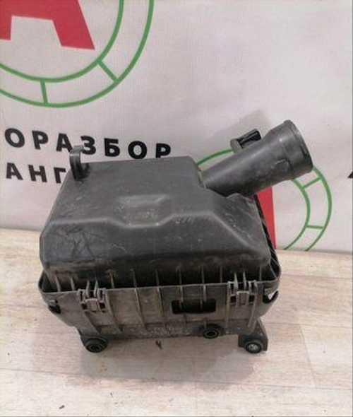 Корпус воздушного фильтра Mitsubishi Lancer 10