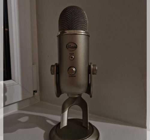 Конденсаторный микрофон blue yeti silver