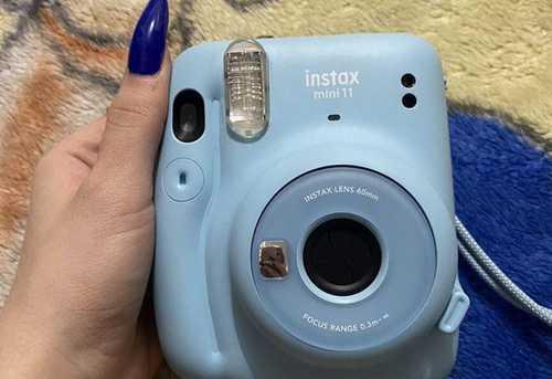 Плёночный фотоаппарат Instax Mini 11