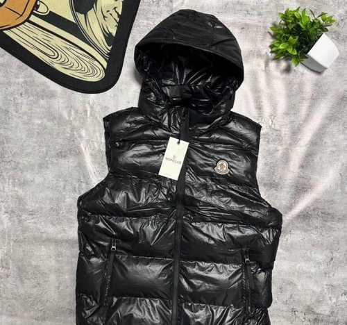 Жилетка Moncler