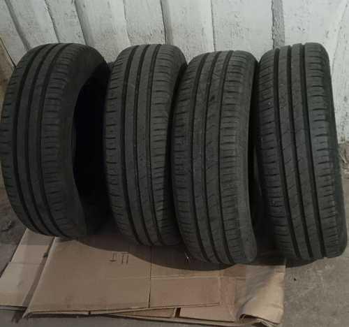 Kumho Ecsta HS51 195/65 R15