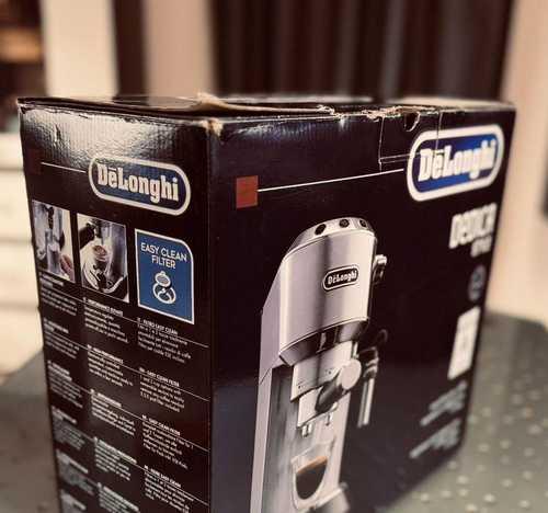 Кофемашина Delonghi