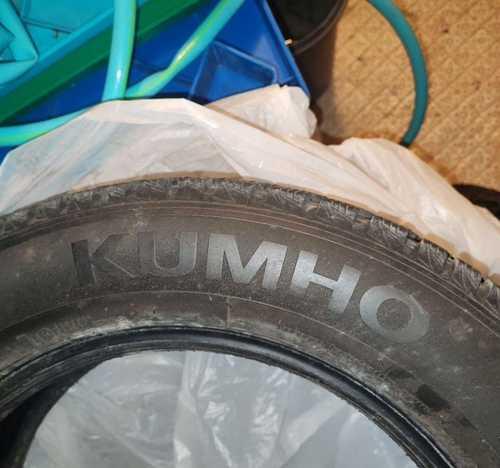 Kumho WinterCraft WP51 225/60 R17 99