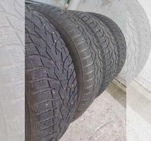 Toyo Observe G3-Ice 275/55 R20