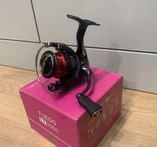 Катушка Daiwa 20 Fuego LT2000