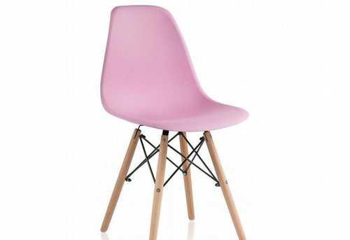 Пластиковый стул Eames PC-015 светло-розовый